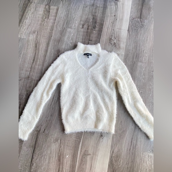 Derek Heart | Sweaters | Derek Heart White Turtleneck Womens Sweater ...